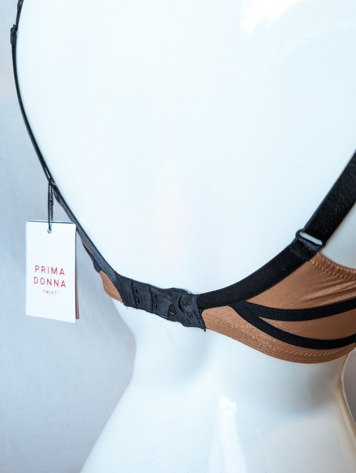 Prima Donna Twist Abbey Road | 0241952 Balcony — Your Bra Store